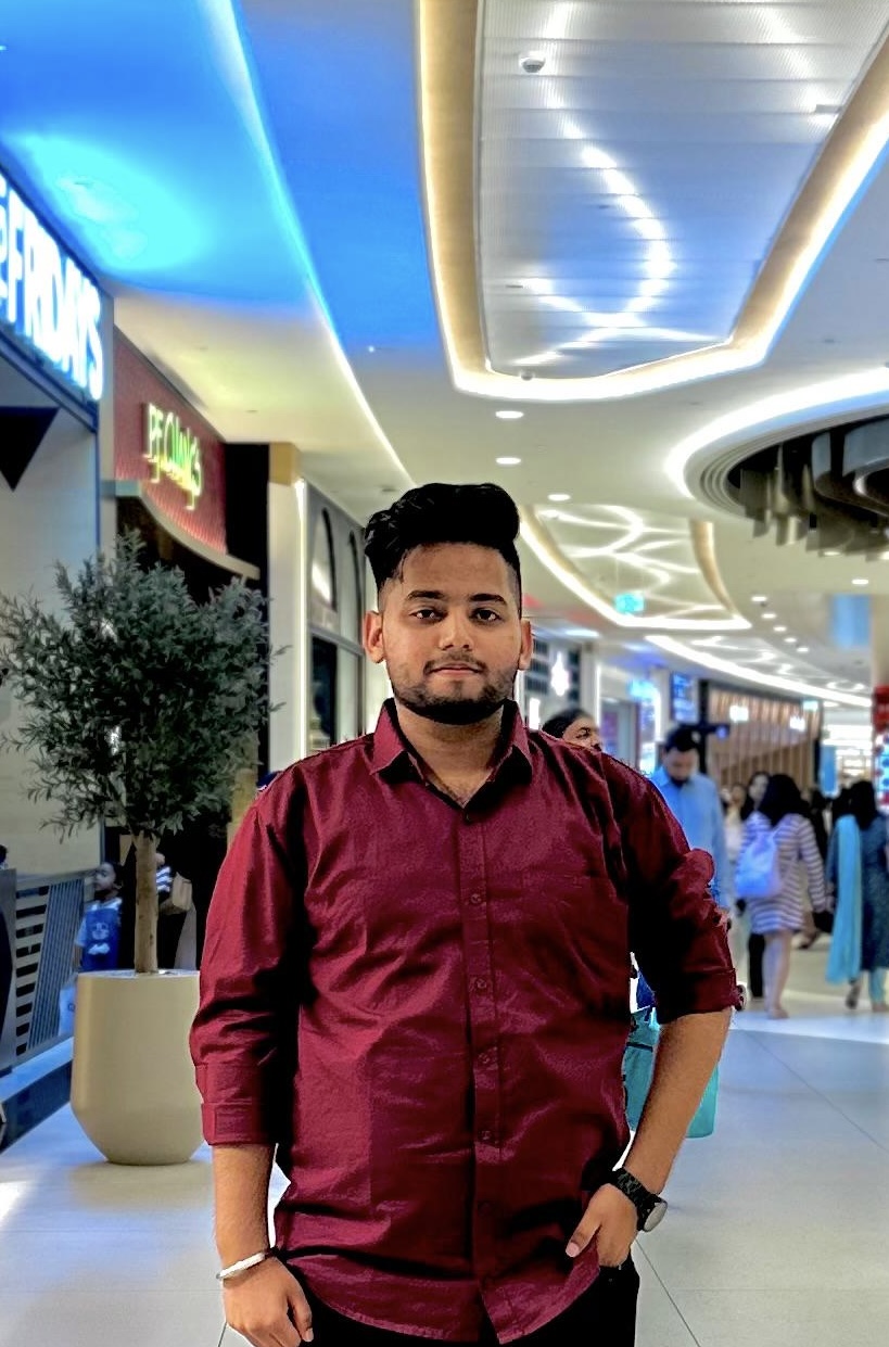 Yash Mittal | Software Engineer Bangalore | 420+ Projects | Build With Yash